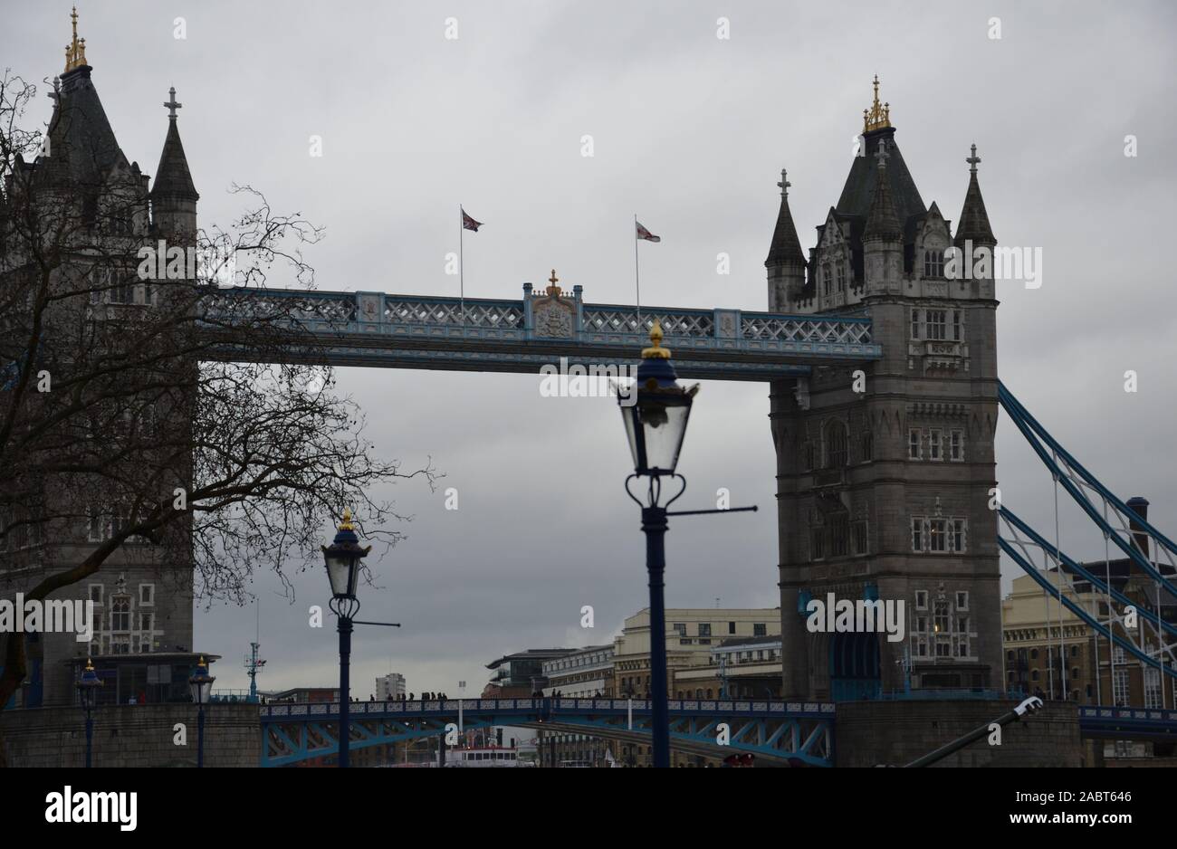 London bridge winter hi-res stock photography and images - Alamy
