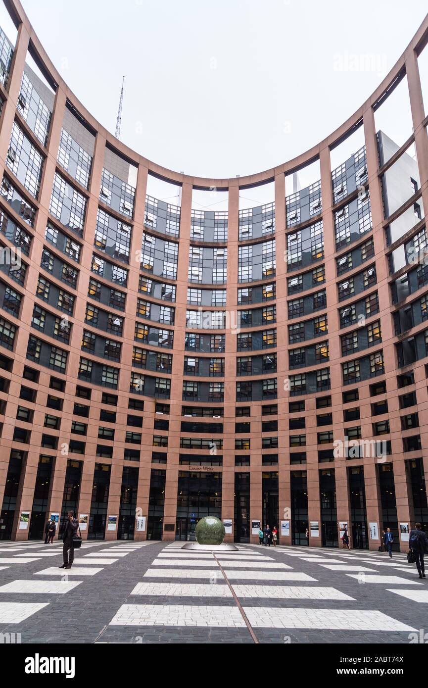 Bronisław Geremek Agora, courtyard of the Louise Weiss building, seat ...