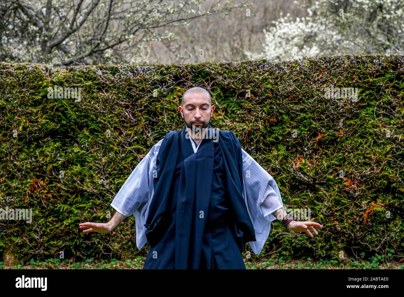 Zen sesshin (retreat) in Tamie, France. Tai chi Stock Photo - Alamy