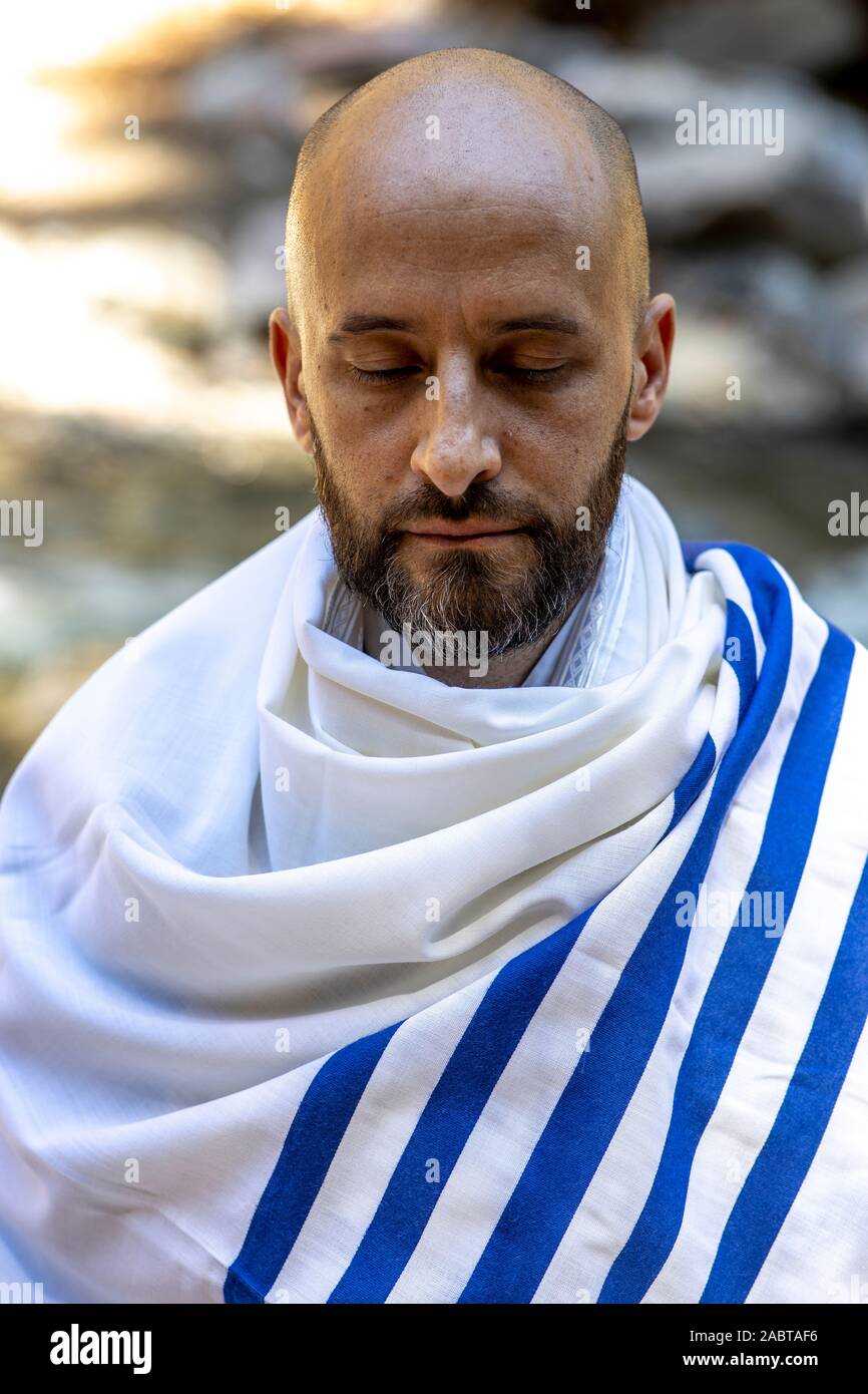 Zen sesshin (retreat) in Tamie, France. Zazen meditation Stock Photo ...