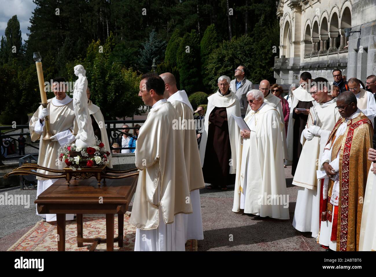 Assumption celebration at St Teresa basilica, Lisieux, France. Vespers ...