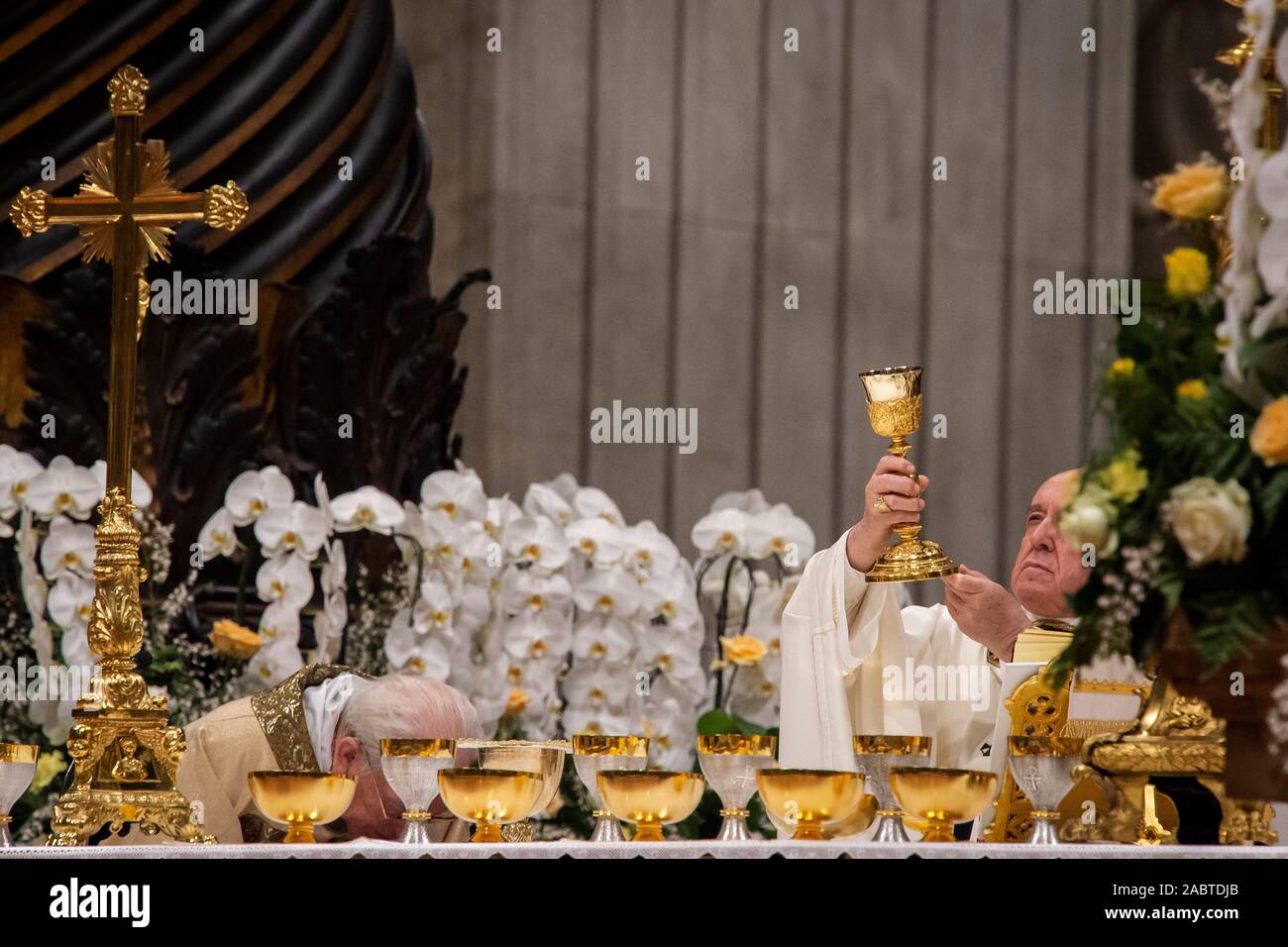 Solemn easter vigil hi-res stock photography and images - Alamy