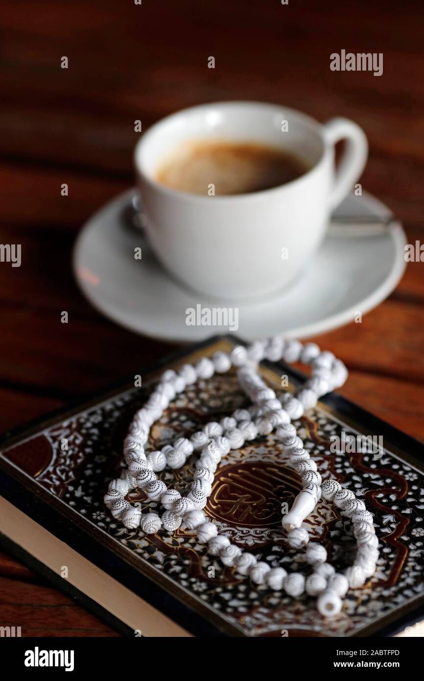 Cafe arabe hi-res stock photography and images - Alamy