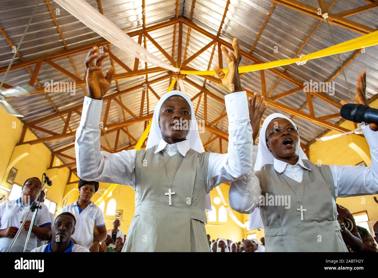Novice Nuns High Resolution Stock Photography and Images - Alamy