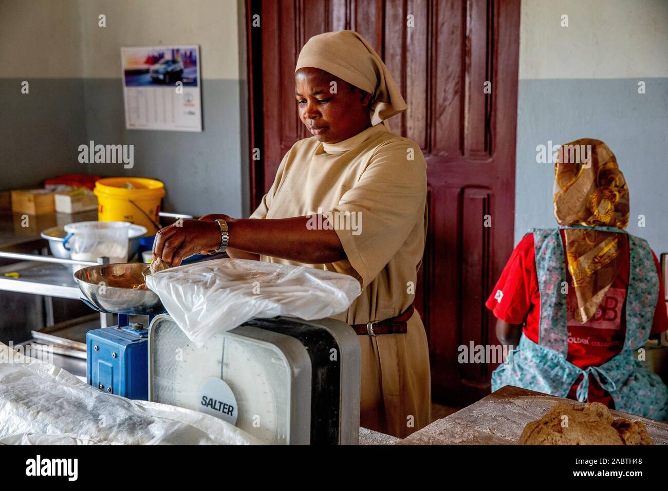 Catholic Nun Africa High Resolution Stock Photography and Images - Alamy