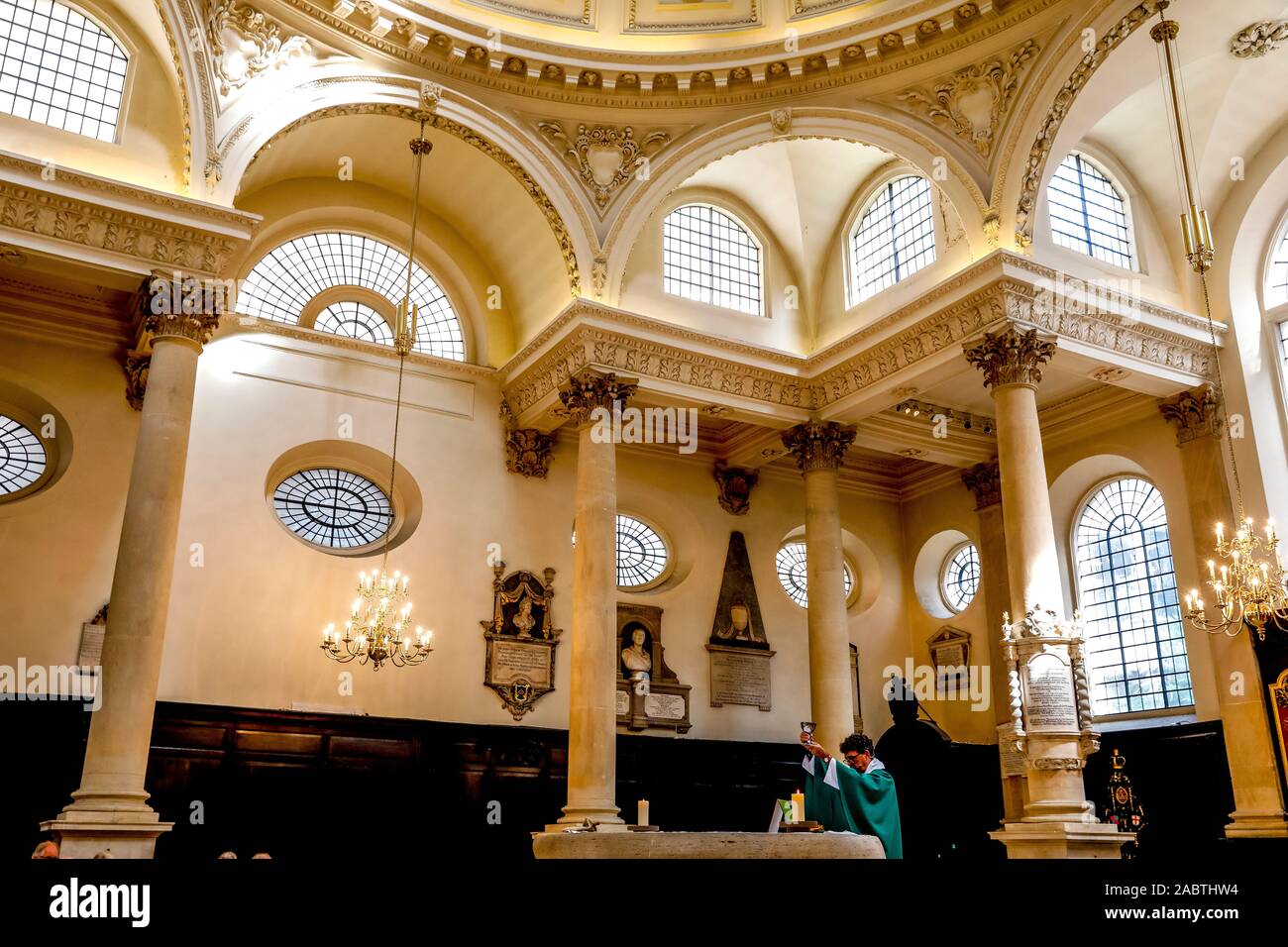 St stephen walbrook hi-res stock photography and images - Alamy
