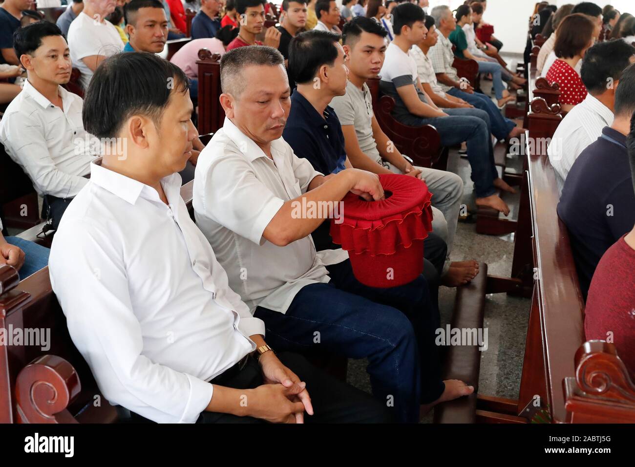 Palm sunday mass. Hoi An Cathedral. Vietnam Stock Photo - Alamy