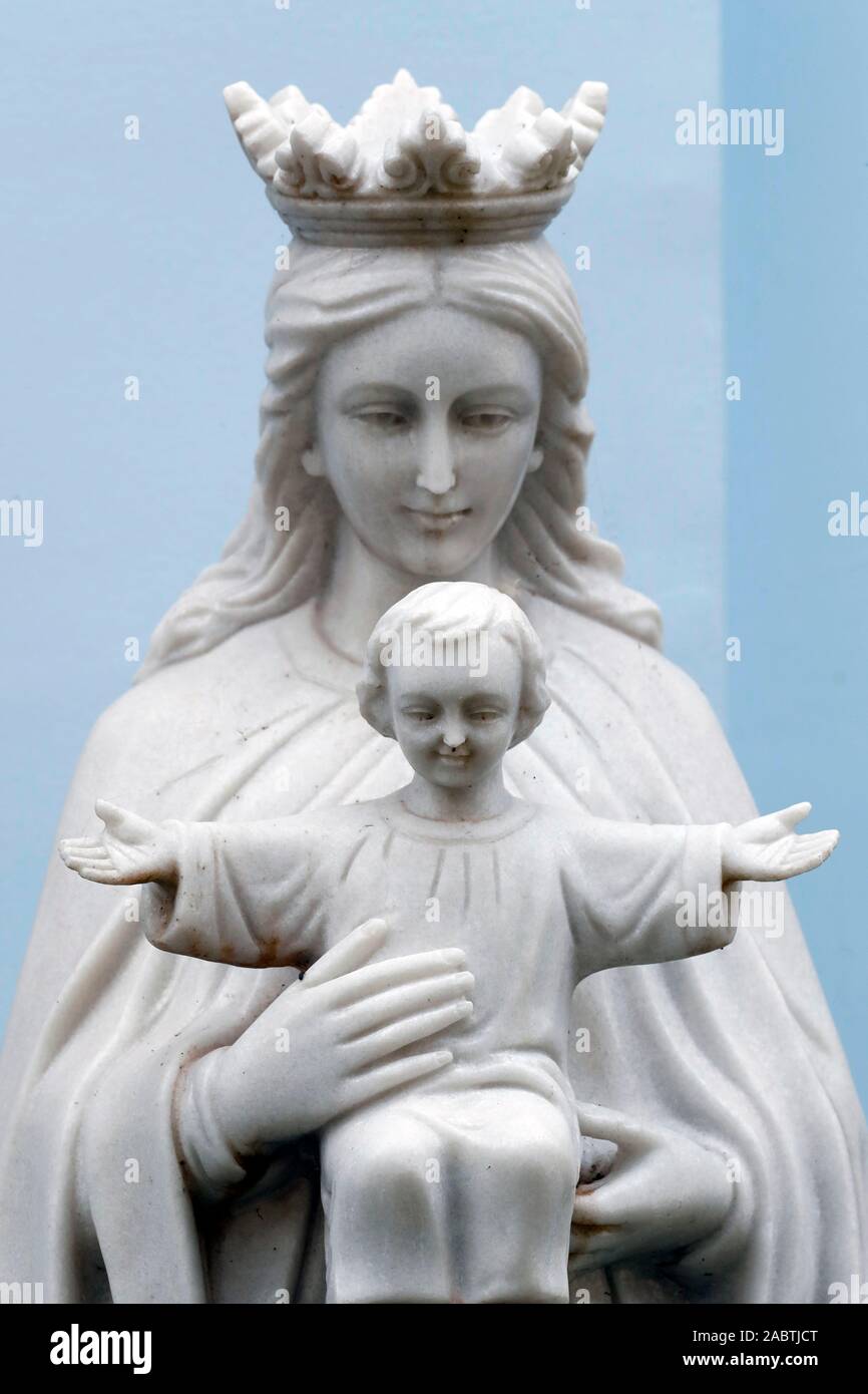 Madone a lenfant hi-res stock photography and images - Alamy