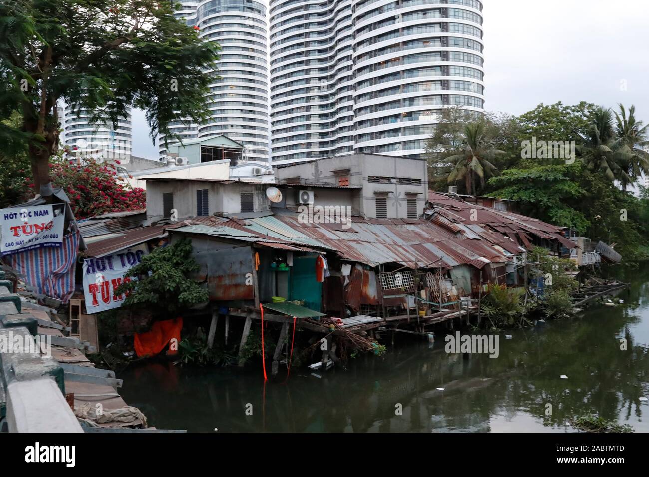Poor quality of housing hi-res stock photography and images - Alamy