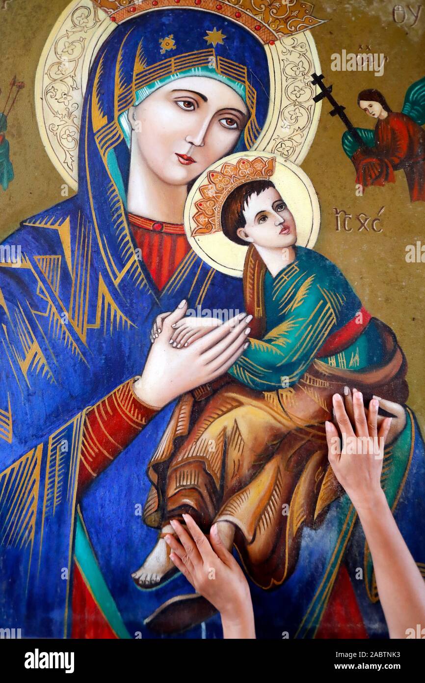 Byzantine icon of virgin mary hi-res stock photography and images - Alamy