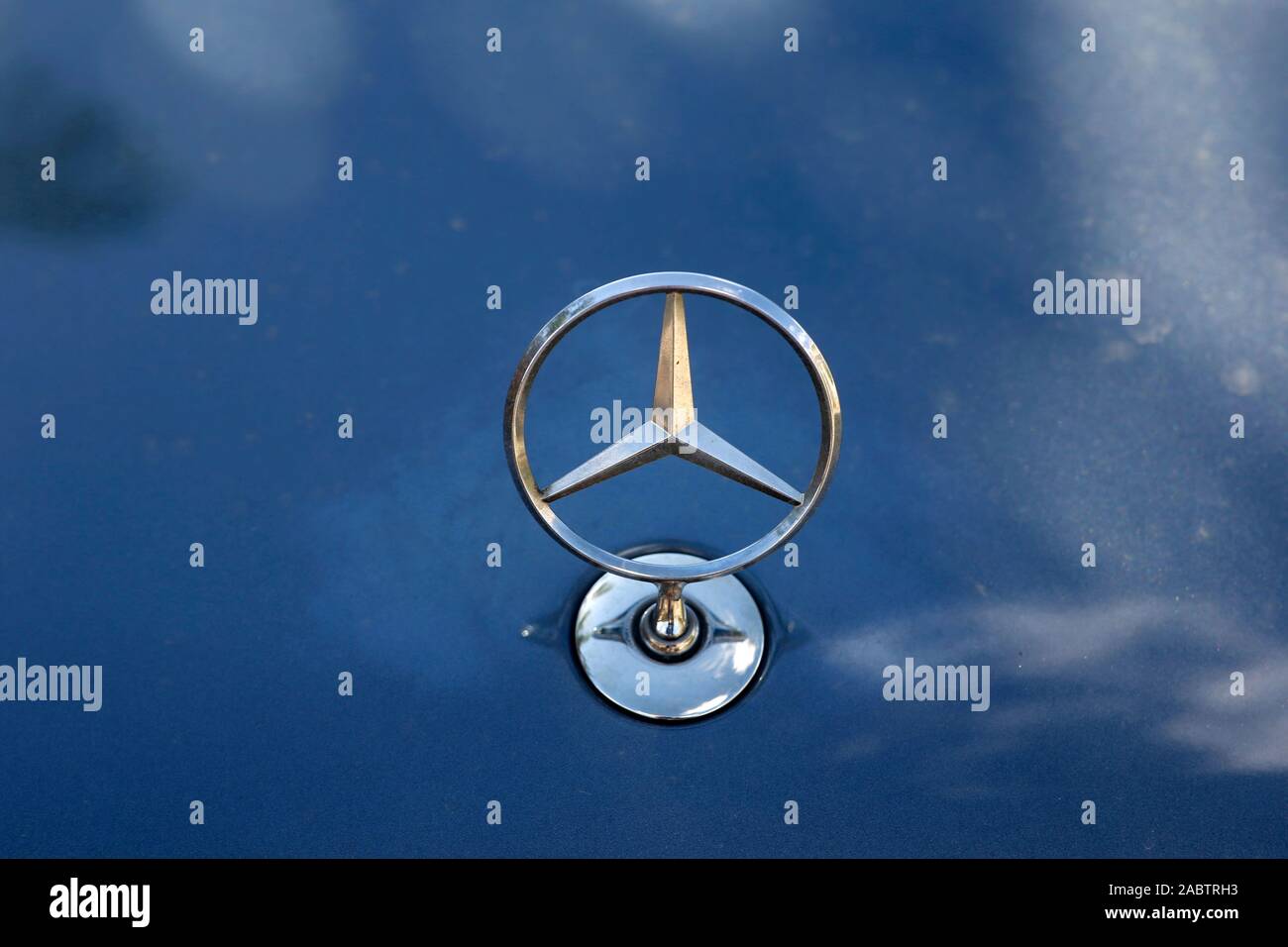 Pec logo hi-res stock photography and images - Alamy