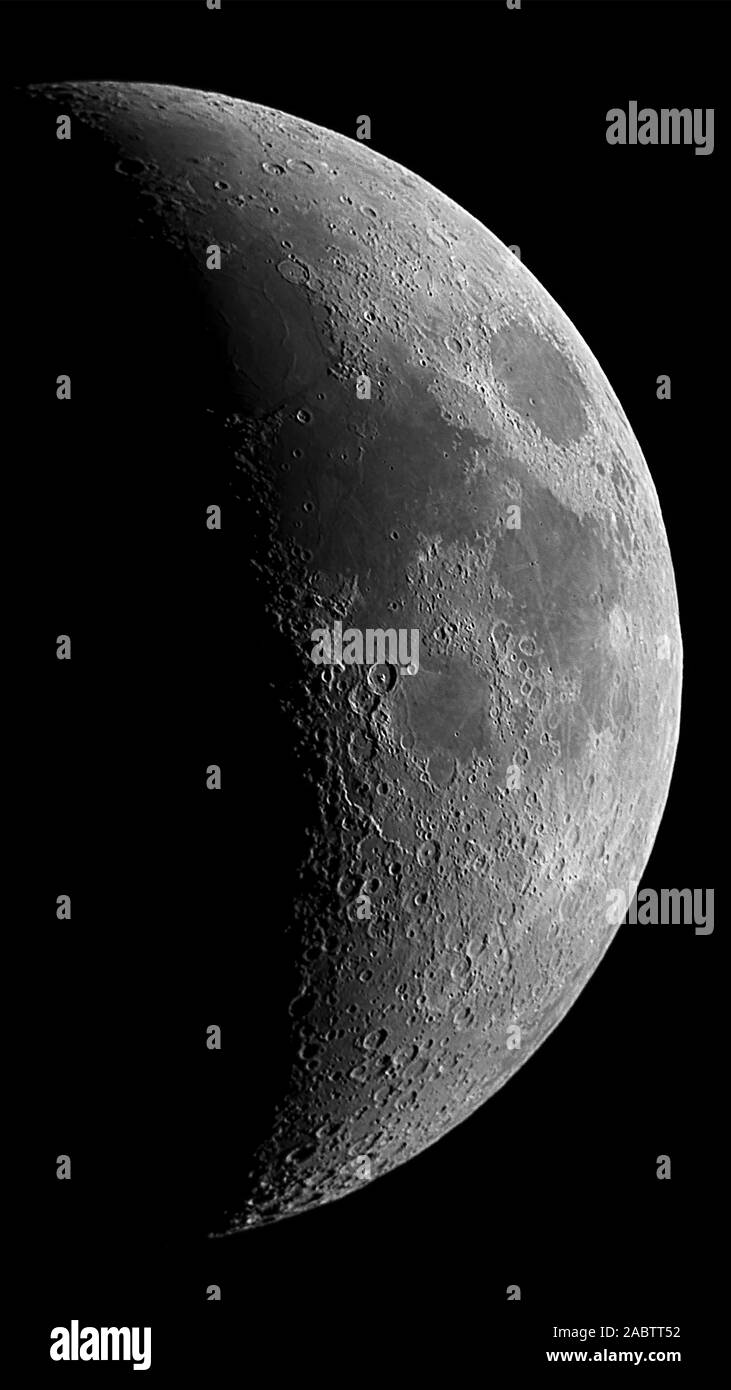 Waning Crescent Moon Phase High Resolution Stock Photography and Images ...