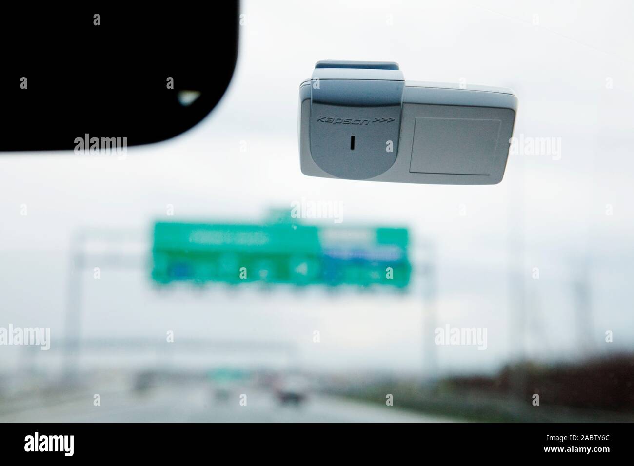 ***FILE PHOTO*** A personal car tag for Czech highway toll system. (CTK ...
