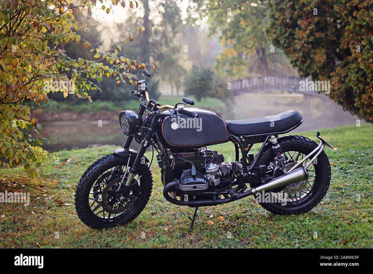 Classic bike hi-res stock photography and images - Alamy