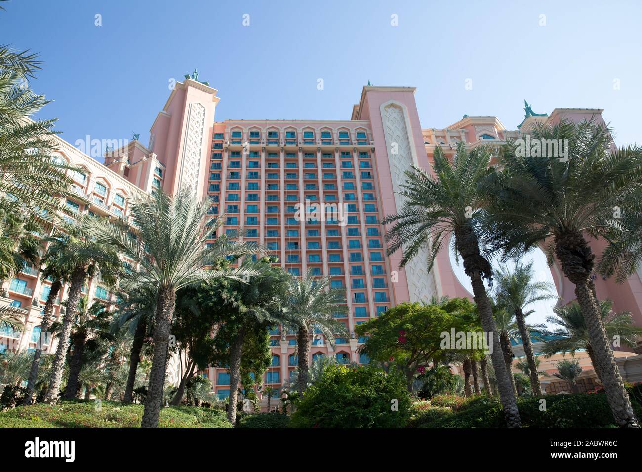 Atlantis Hotel , Dubai, UAE with palm trees in front Stock Photo - Alamy