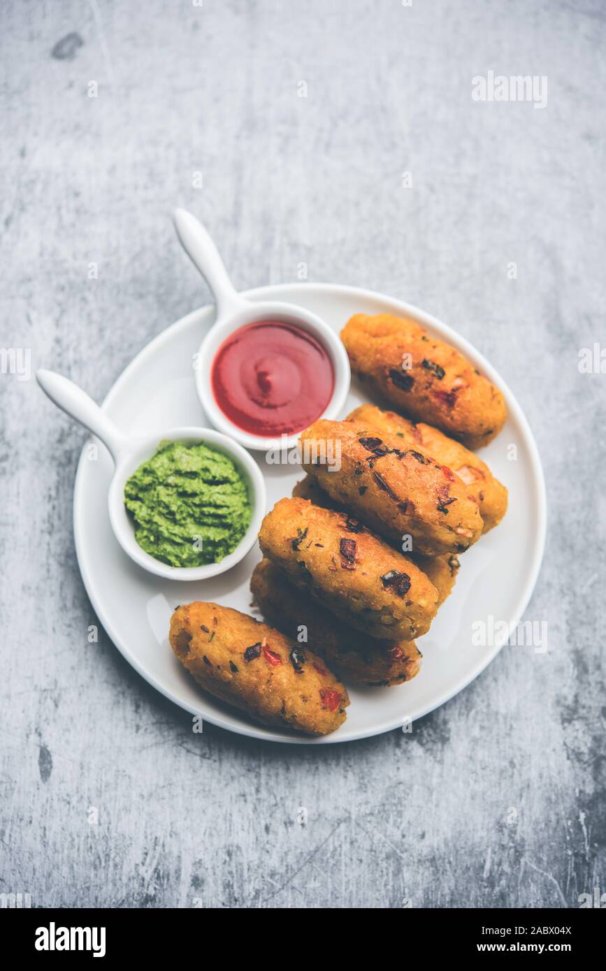 Poha chutney hi-res stock photography and images - Alamy