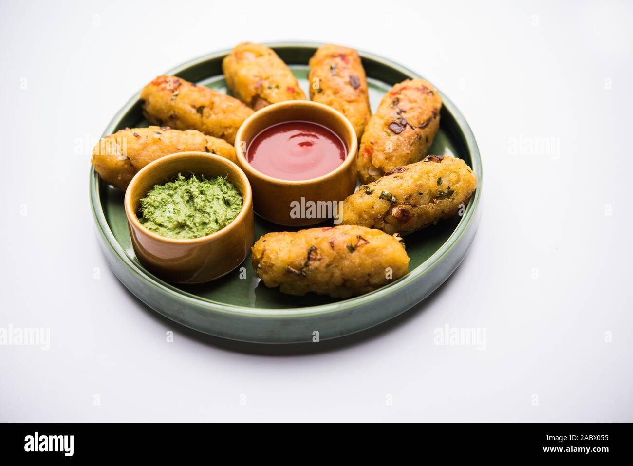 Poha chutney hi-res stock photography and images - Alamy