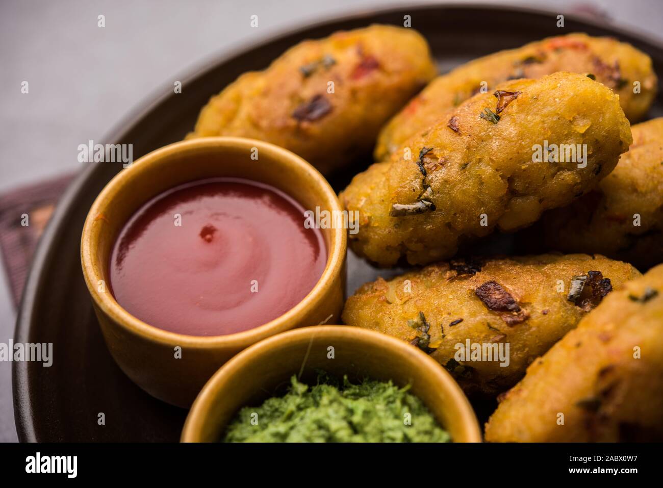 Poha chutney hi-res stock photography and images - Alamy