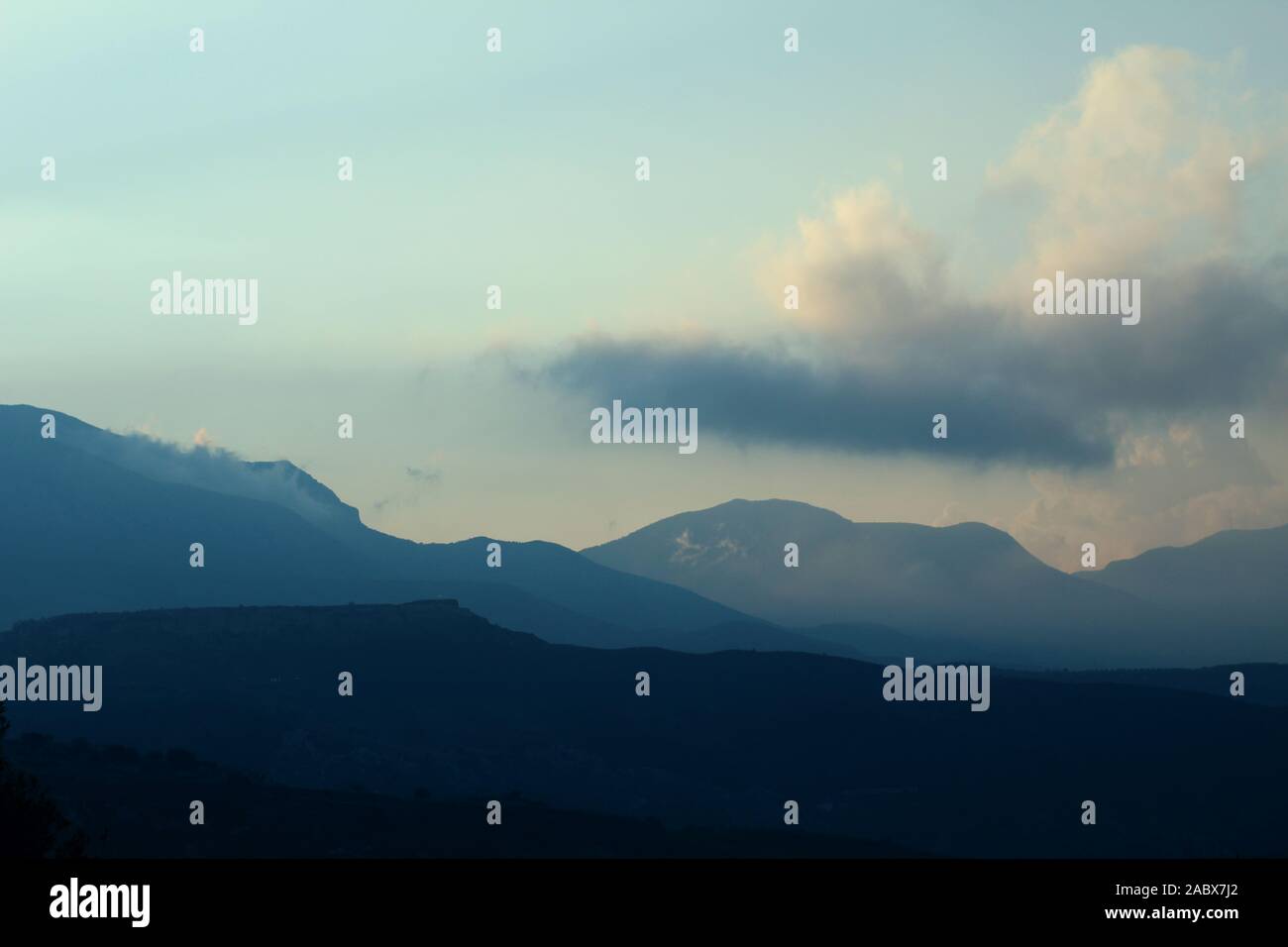 Beautiful hills hi-res stock photography and images - Alamy