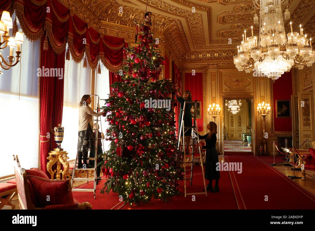 Queen victoria prince albert christmas hi-res stock photography and ...