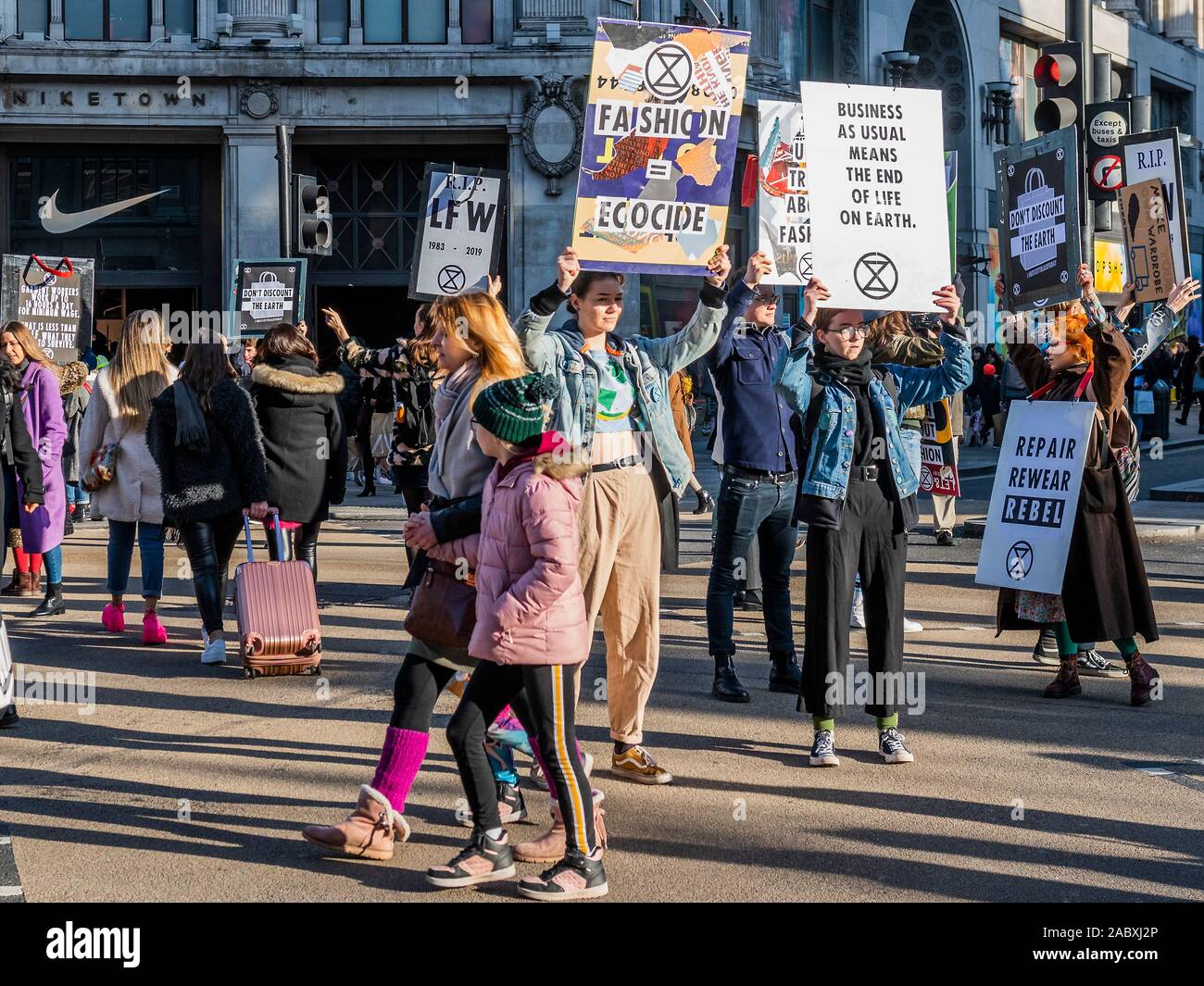 Oxford Circus, London, UK. 29th Nov 2019. Extinction Rebellion UK ...