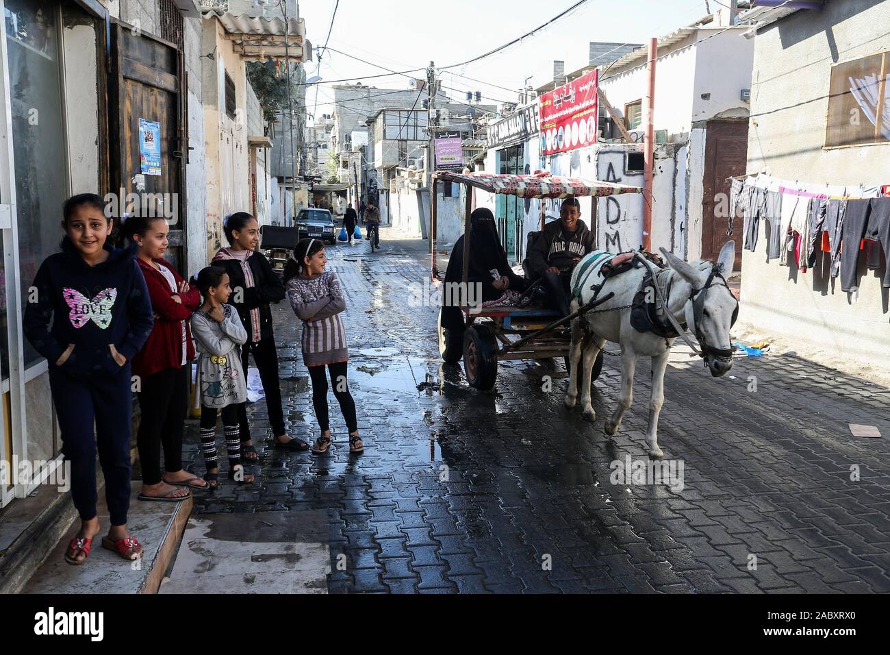Palestinian Refugees Rafah Camp, in Southern Gaza Strip, on Nov 29 ...