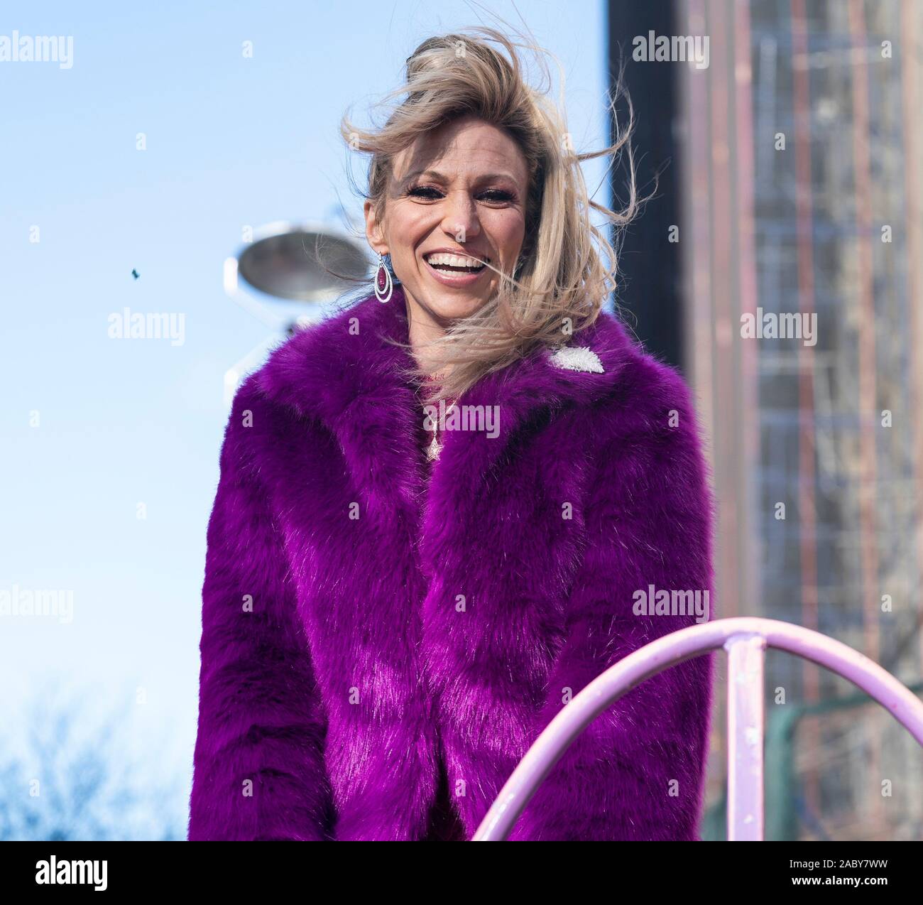 Debbie Gibson rides float Shimmer and Shine by Nickelodeon at 93rd ...