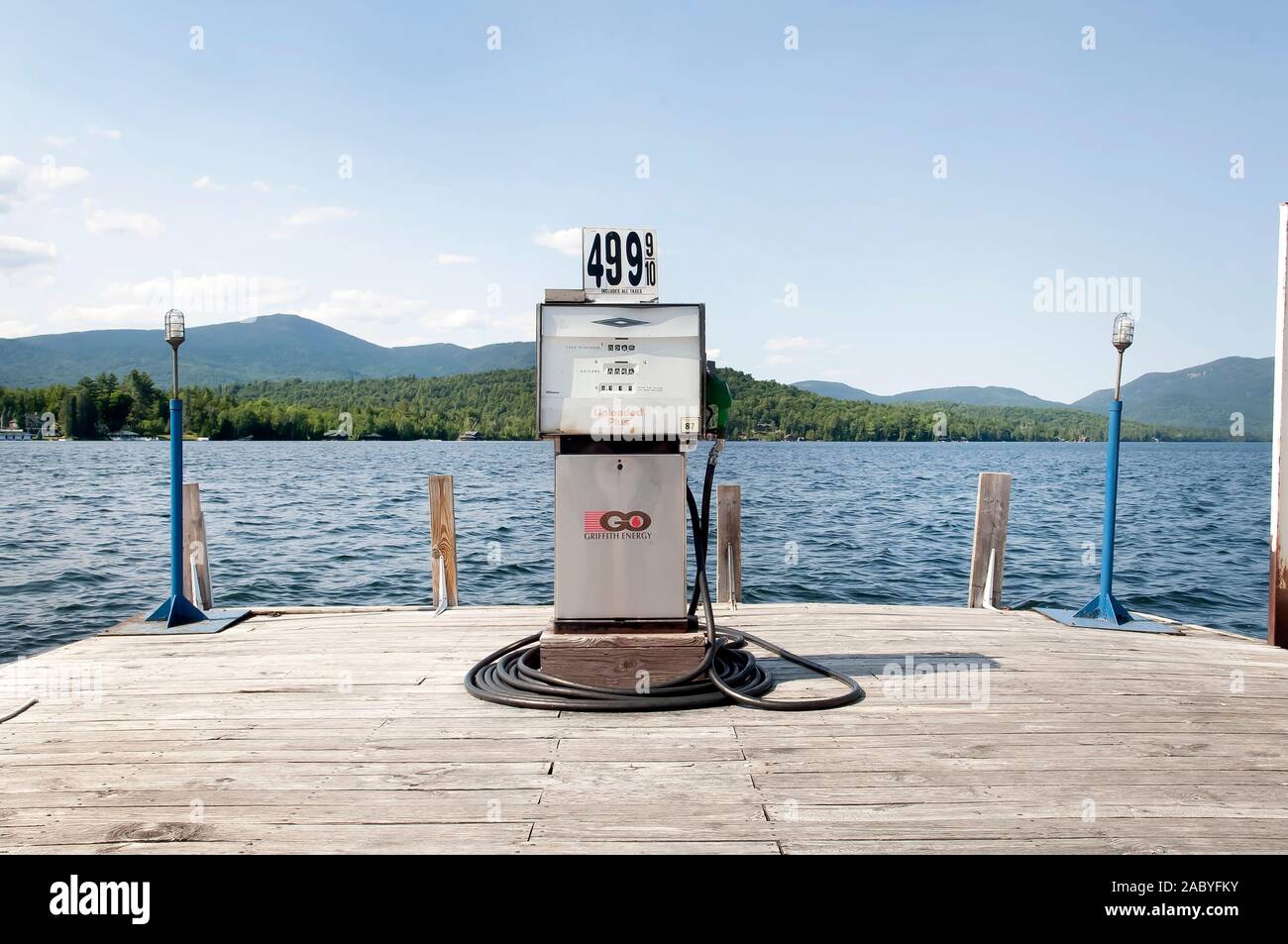 Pump boats hi-res stock photography and images - Alamy