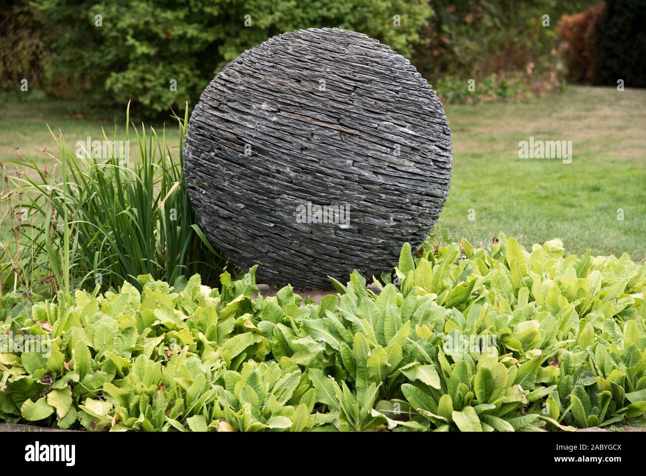 Stone landscaping structure Stock Photo - Alamy