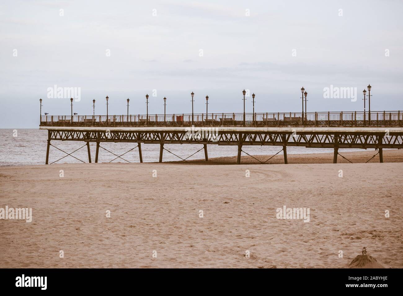 Skegness pier hi-res stock photography and images - Alamy