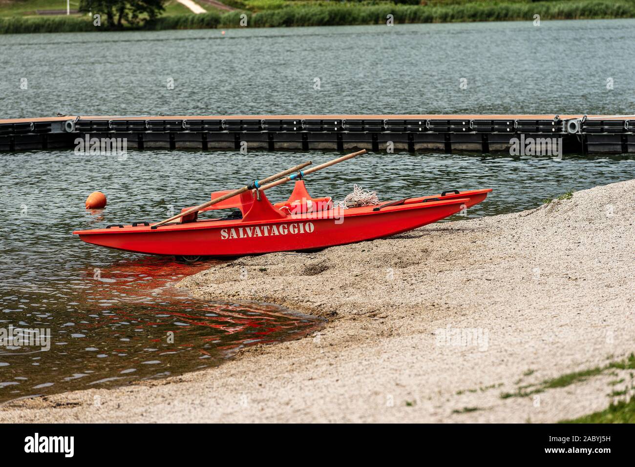 Lifeguard lifeguard lifeboat life boat rescue hi-res stock photography ...