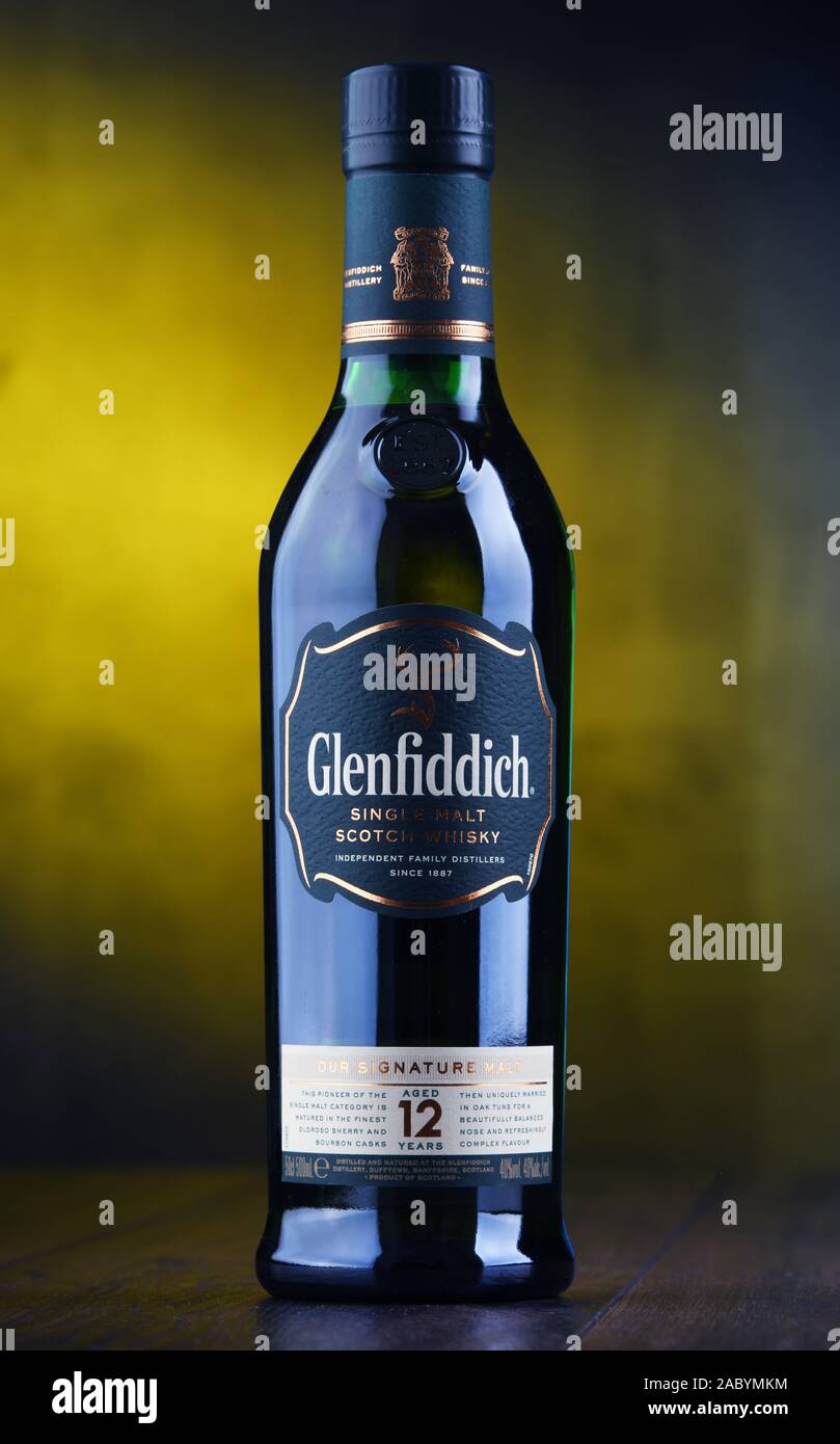 World's best single malt hi-res stock photography and images - Alamy