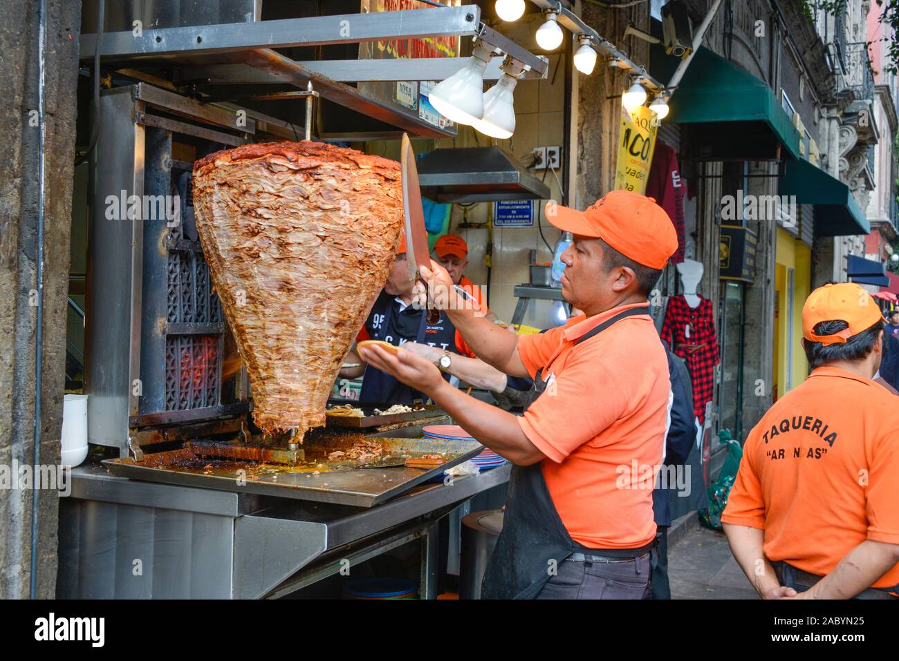 Restaurant "Taqueria Arandas", Mexiko Stadt, Mexiko Stock Photo - Alamy