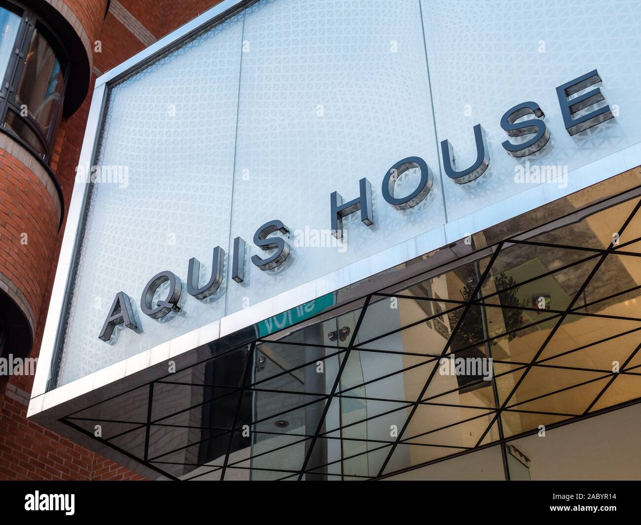 Aquis hi-res stock photography and images - Alamy
