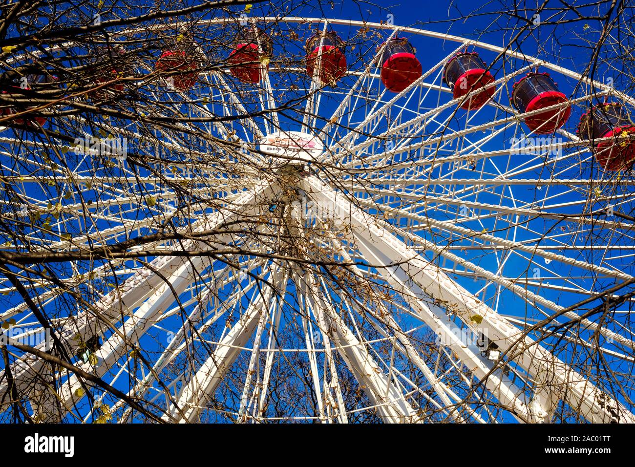 Edinburgh's Christmas 2019: The big wheel in Princes Street Gardens ...