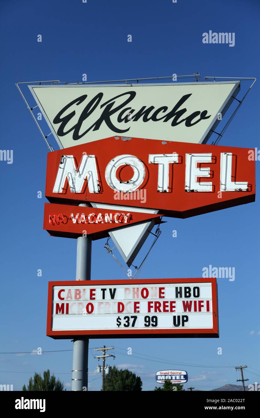 Motels route 66 hi-res stock photography and images - Alamy