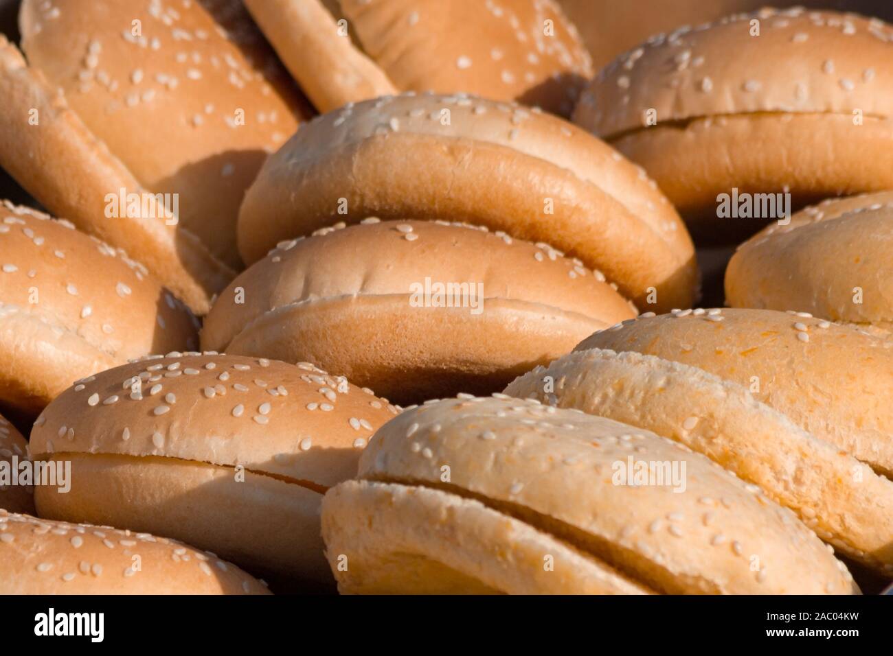 Cook hamburger hi-res stock photography and images - Alamy