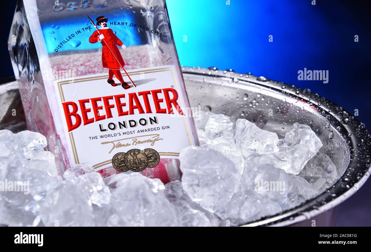 Pernod ricard and beefeater hi-res stock photography and images - Alamy
