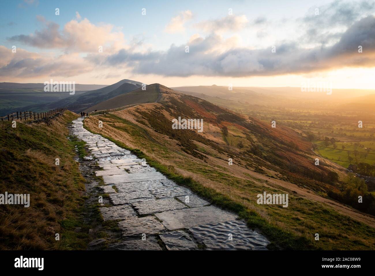 The Great Ridge, Peak District, UK Stock Photo - Alamy