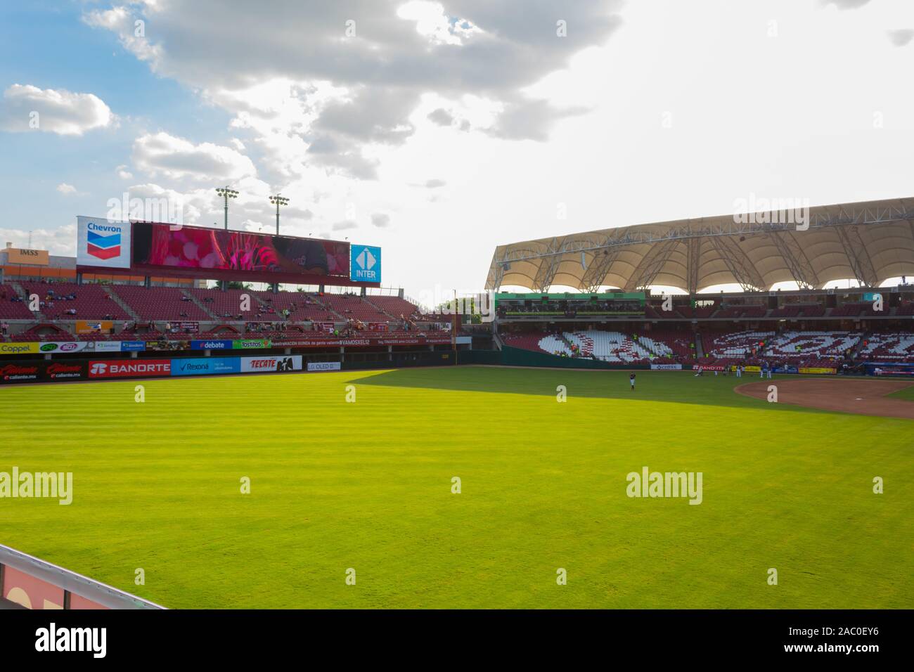 Liga mexicana del pacifico hi-res stock photography and images - Alamy