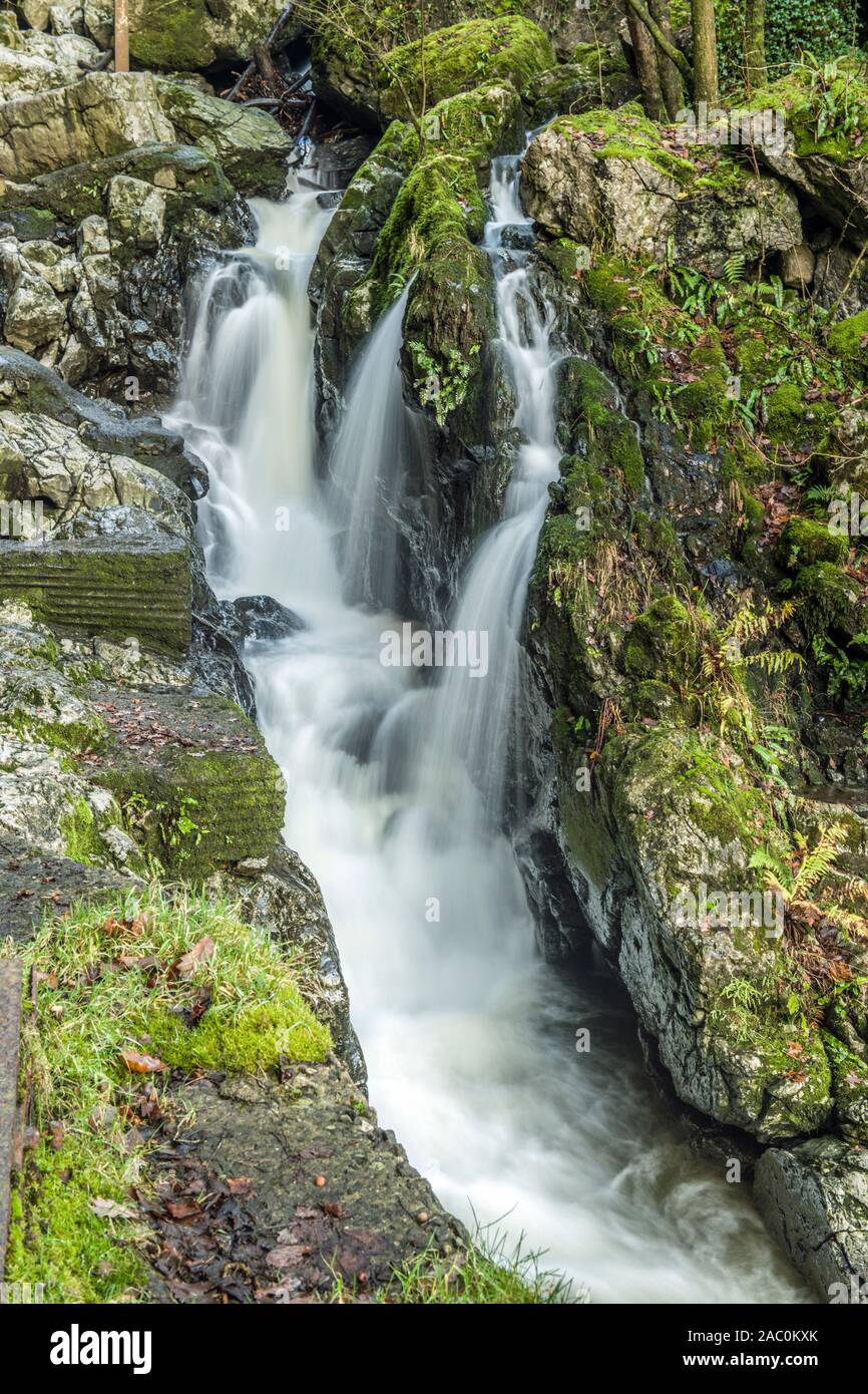 'waterfall country' hi-res stock photography and images - Alamy