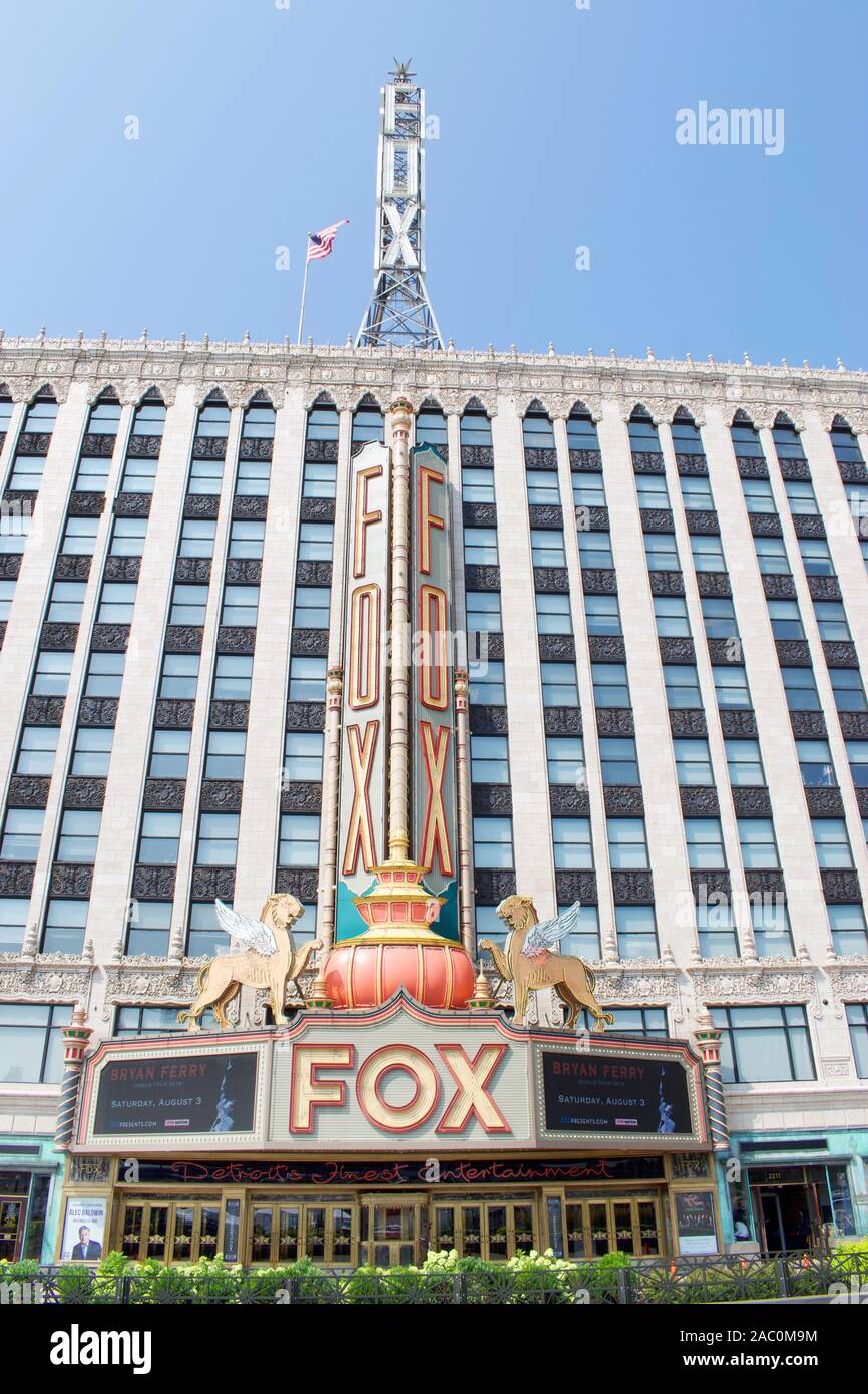 Detroits finest entertainment center hi-res stock photography and ...