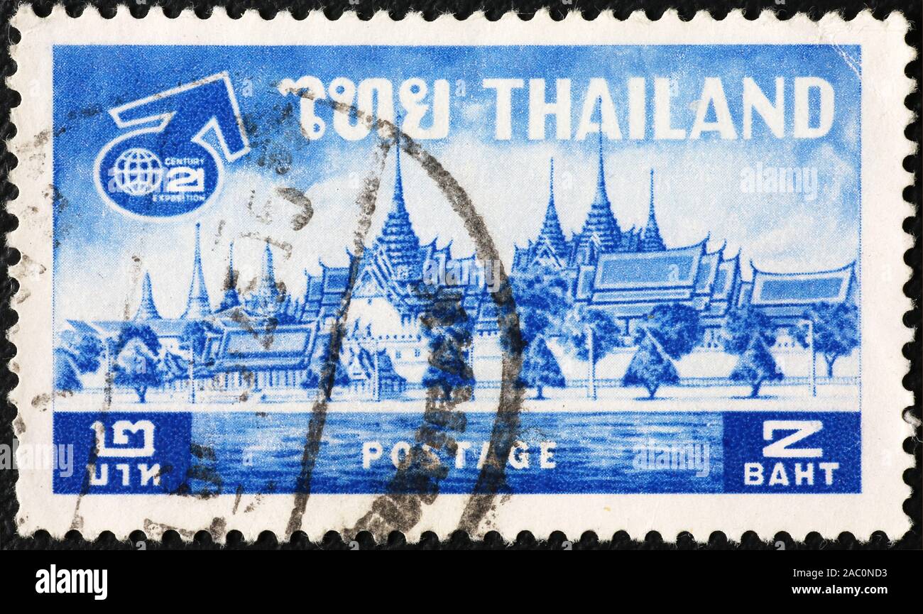 Bangkok temples hi-res stock photography and images - Alamy