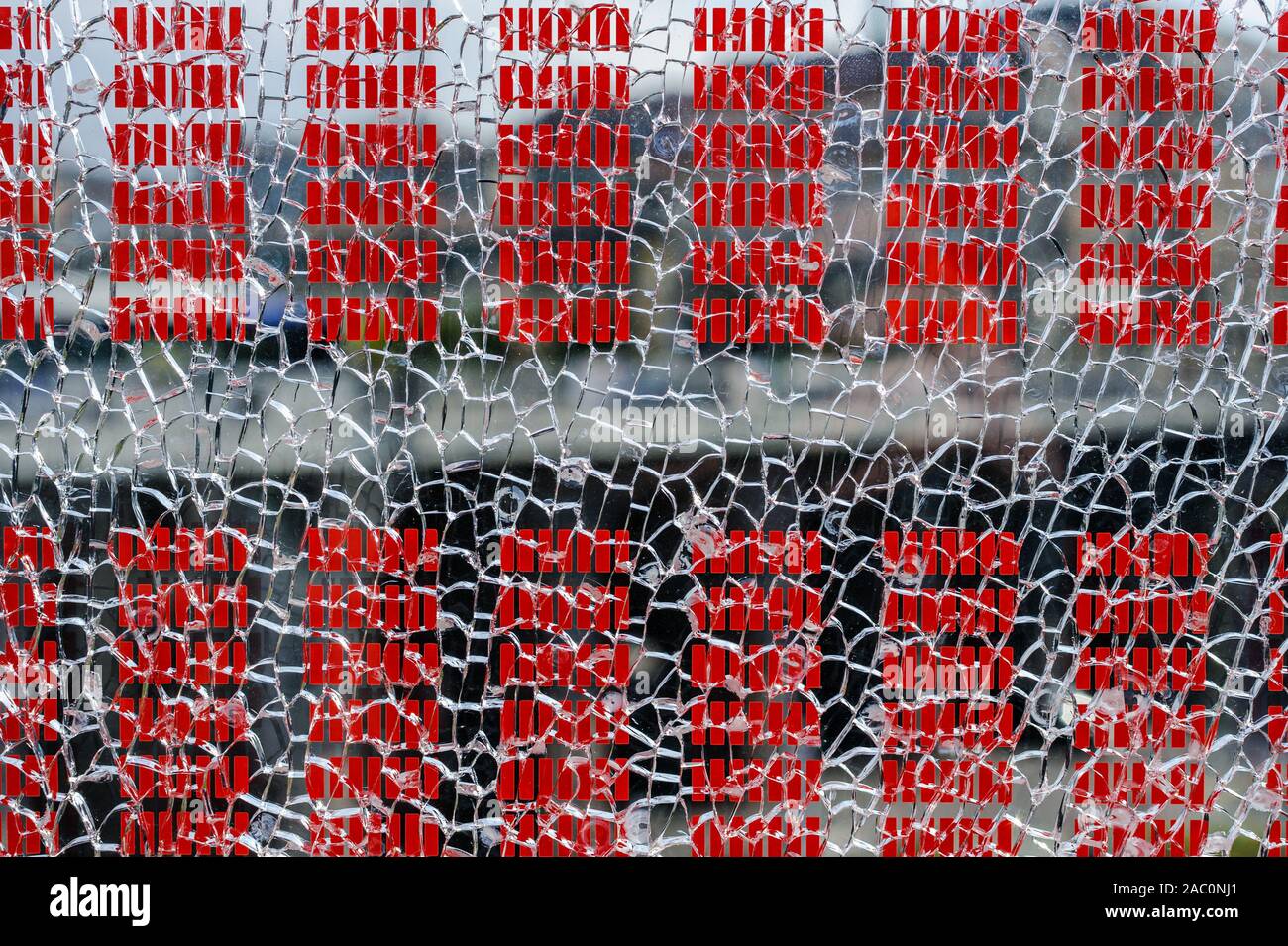 Broken screen texture hi-res stock photography and images - Alamy