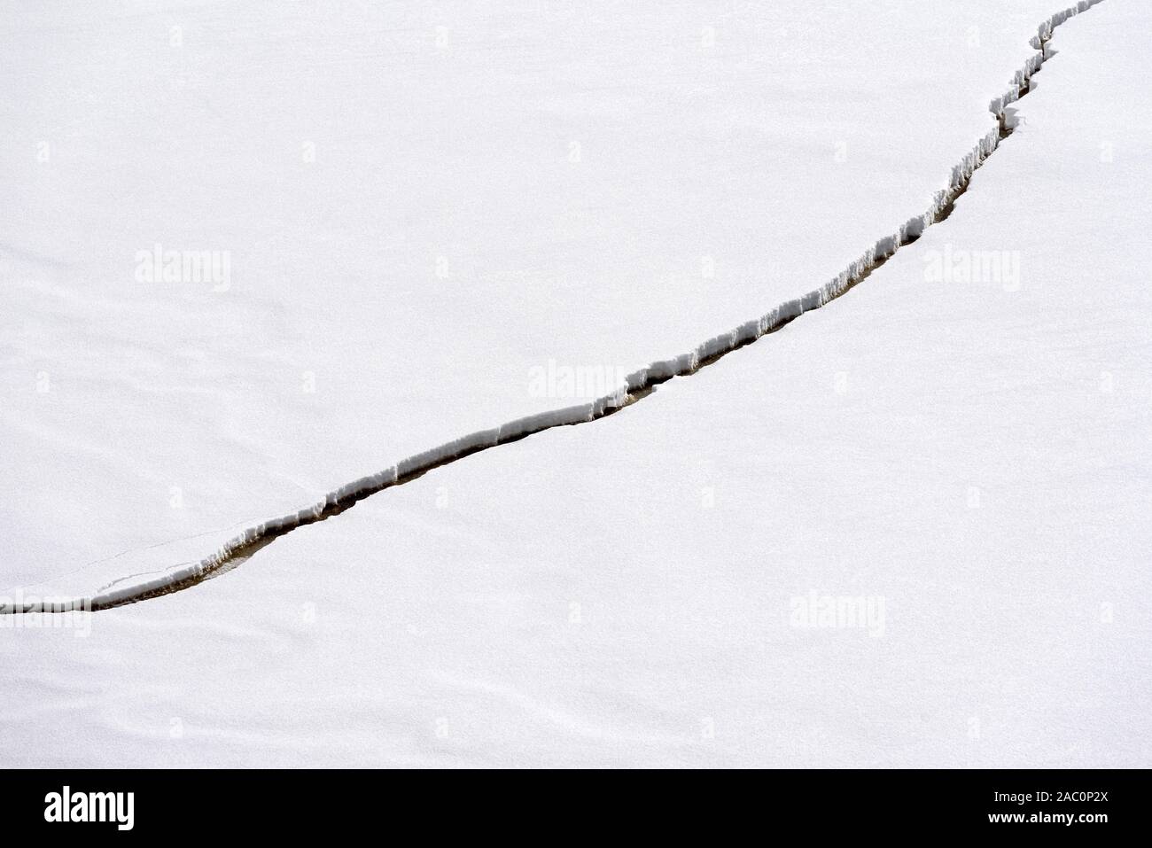 Ice texture crack hi-res stock photography and images - Alamy