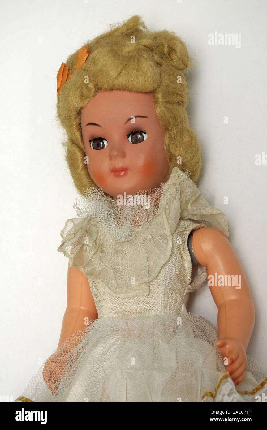 Poupée hi-res stock photography and images - Alamy