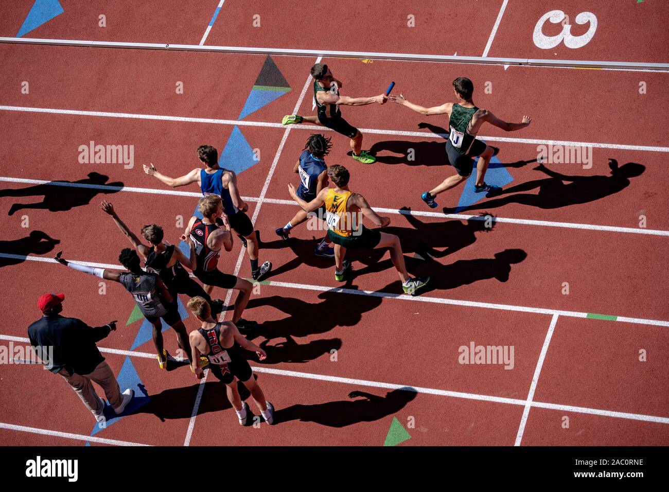 High School boys 4x400 runners competing at the 2019 Penn Relay Stock Photo - Alamy