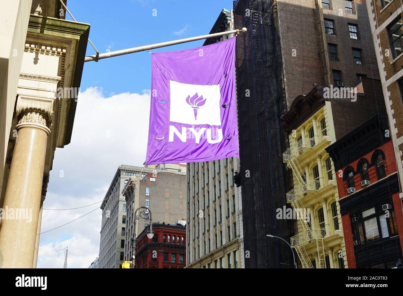 New york university flag hi-res stock photography and images - Alamy