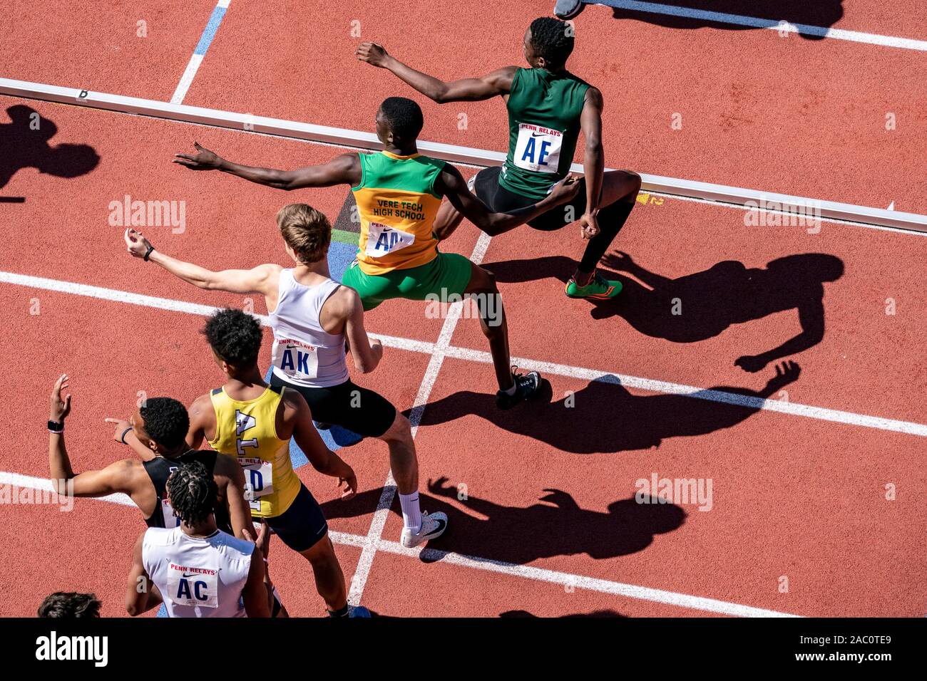 High School boys 4x400 runners competing at the 2019 Penn Relay Stock Photo - Alamy