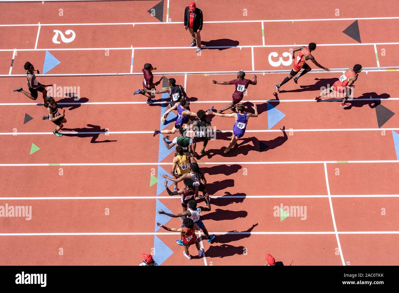 High School boys 4x400 runners competing at the 2019 Penn Relay Stock Photo - Alamy